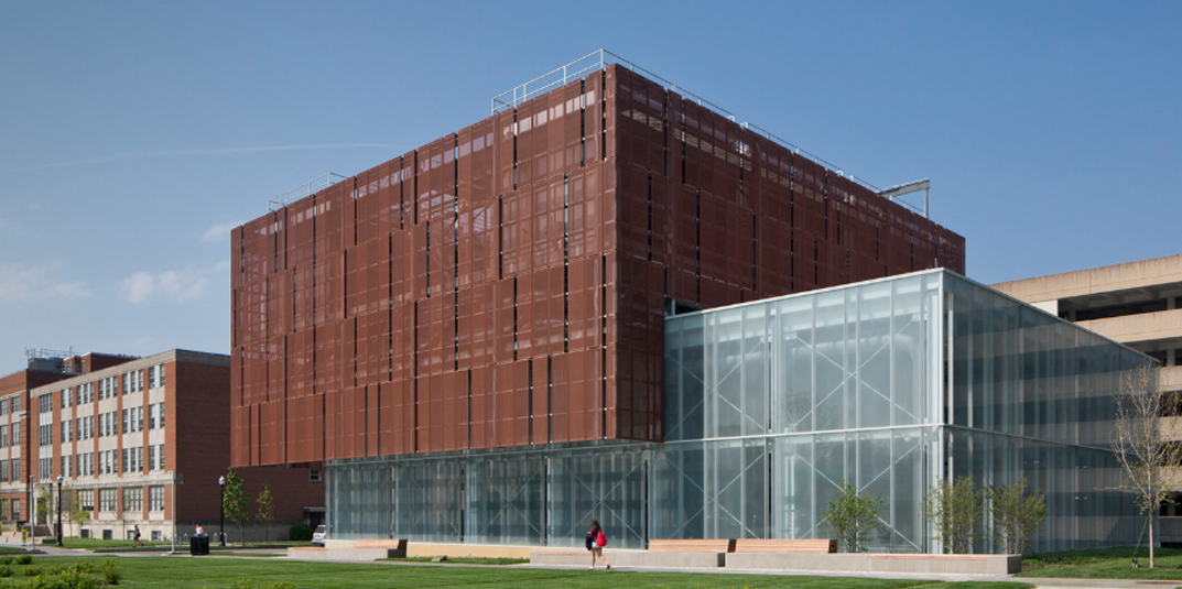 sauergroup.com - urlscan.io